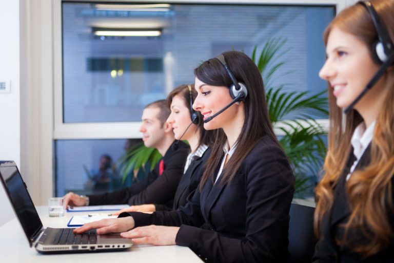 Interpreters - 6 Guidelines How to Hire Professional Interpreters